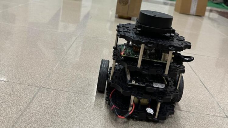 Hybrid Control Paradigm for Immersive VR Teleoperation - Research at NUST